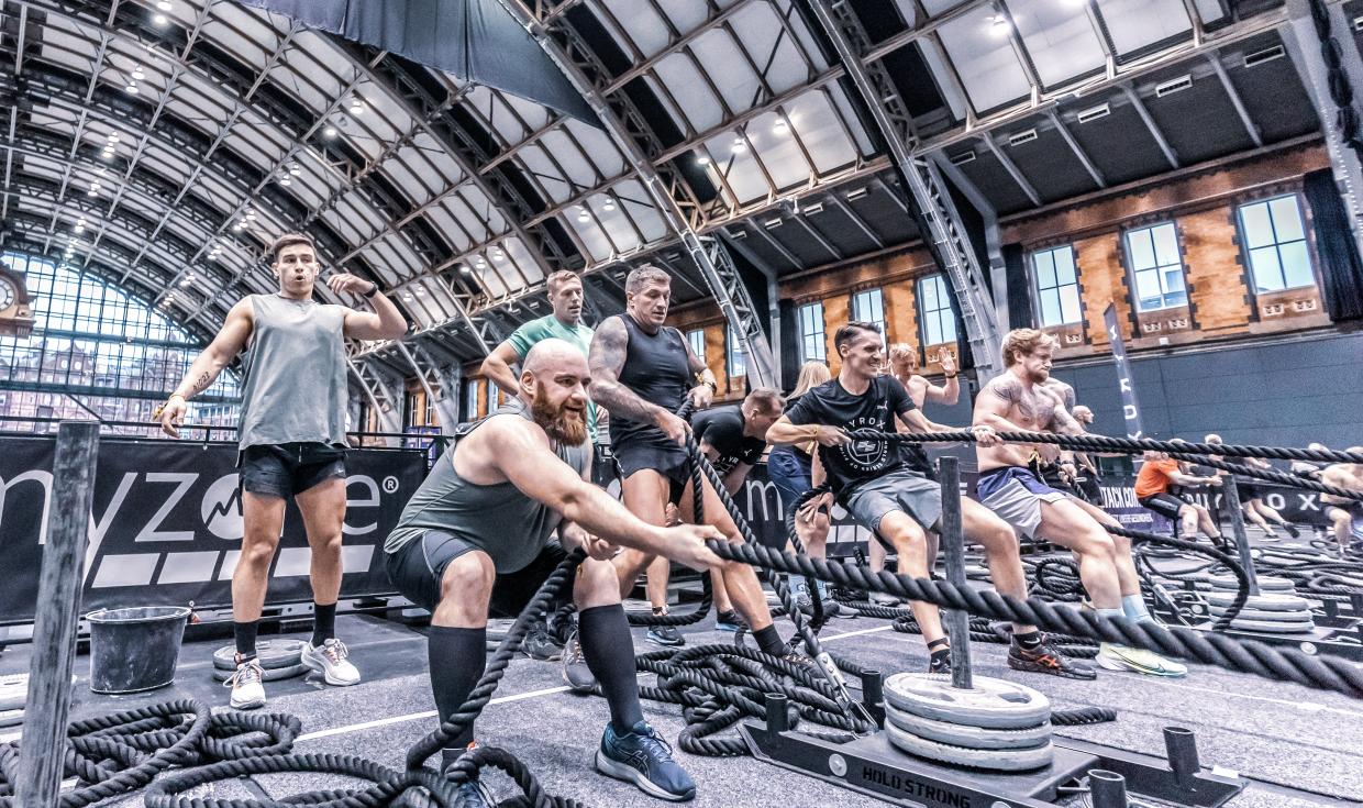 The hybrid training program that builds speed, strength and stamina ...